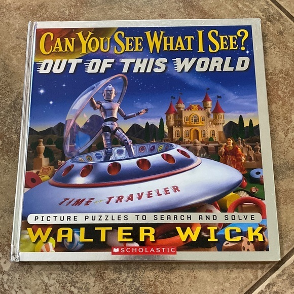 Scholastic | Toys | Can You See What I See Out Of This World Picture ...